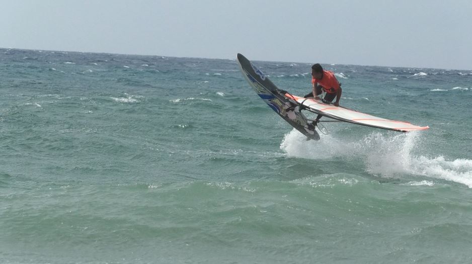 Christian Ferraro, una vita intera sulla tavola da windsurf